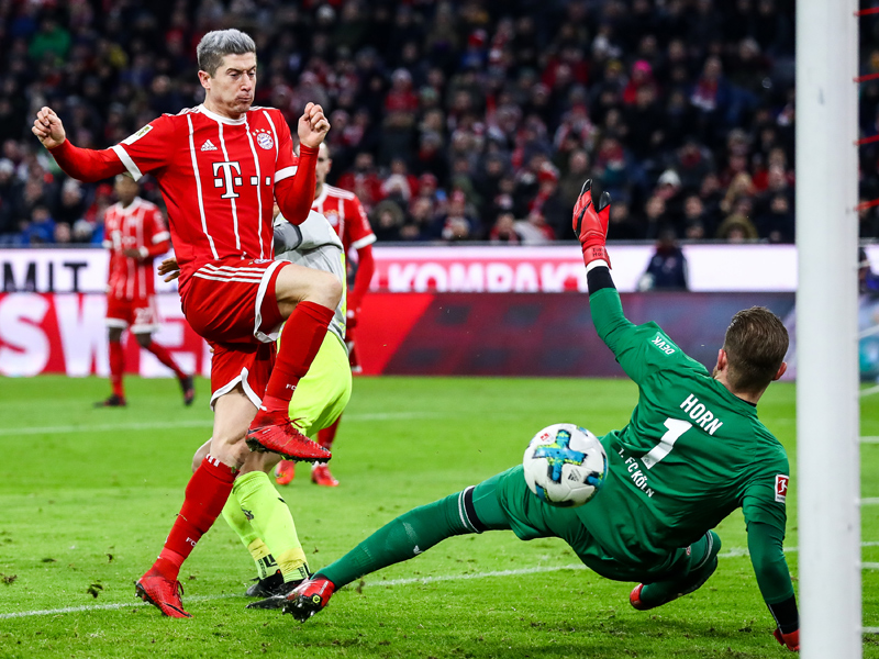 Lewa_Tor – Kyle Stone